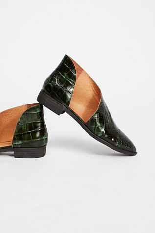 FP Collection Royale Flat at Free People Clothing Boutique
