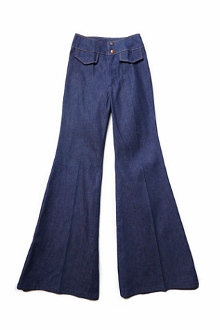 Vintage Loves Wrangler Denim Collection Vintage 1970s Flared Denim at ...
